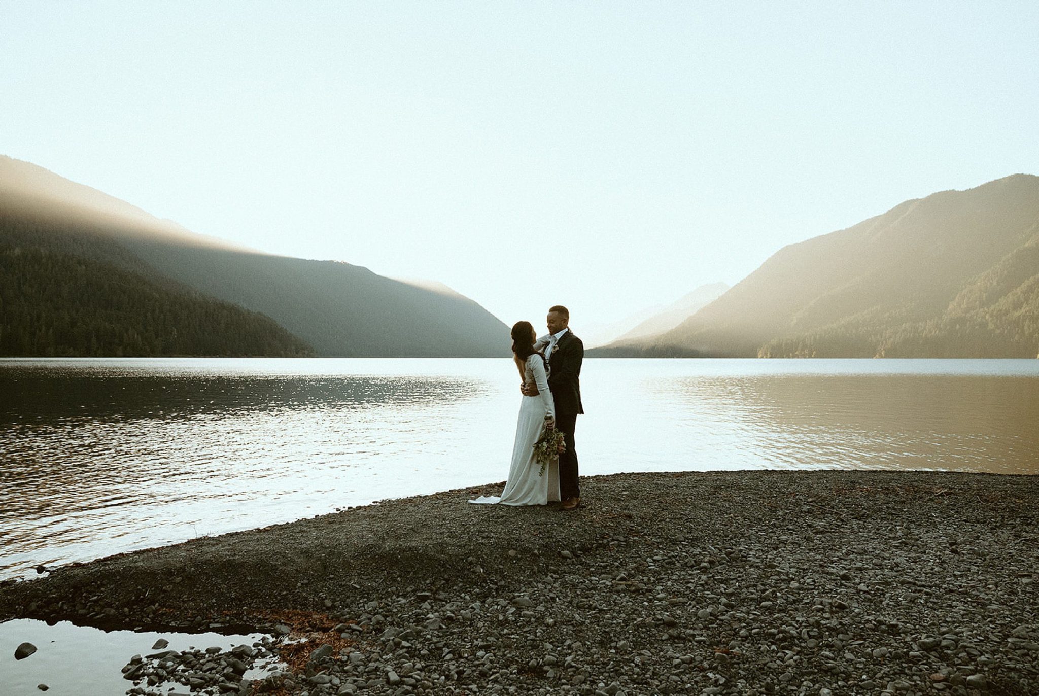 Complete Guide To Having A Lake Crescent Wedding Or Elopement